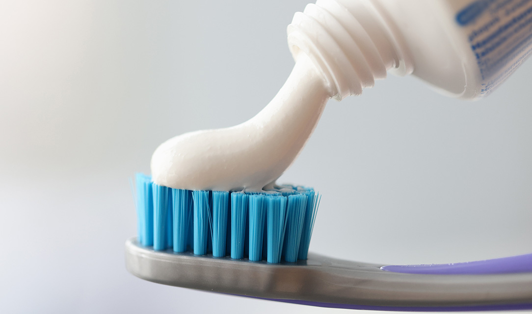 Choosing Toothpaste - Dr. Birkan Duras
